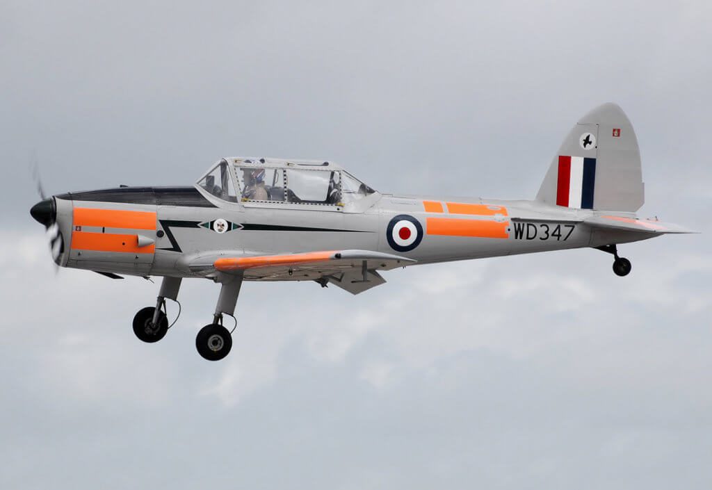 De HAVILLAND CANADA DHC-1 CHIPMUNK - Flight Manuals