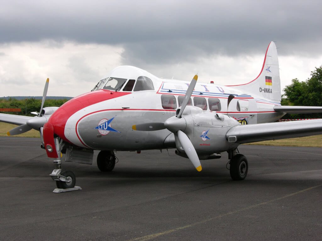 De HAVILLAND DH104 DOVE & DEVON - Flight Manuals