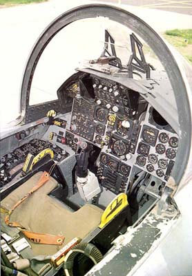 McDONNELL-DOUGLAS F-15 EAGLE - Flight Manuals