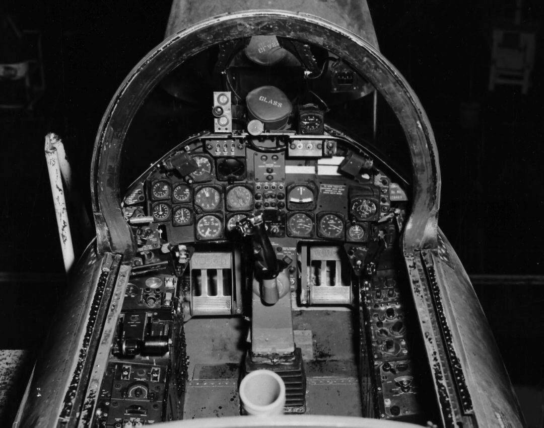 CHANCE VOUGHT F7U CUTLASS - Flight Manuals
