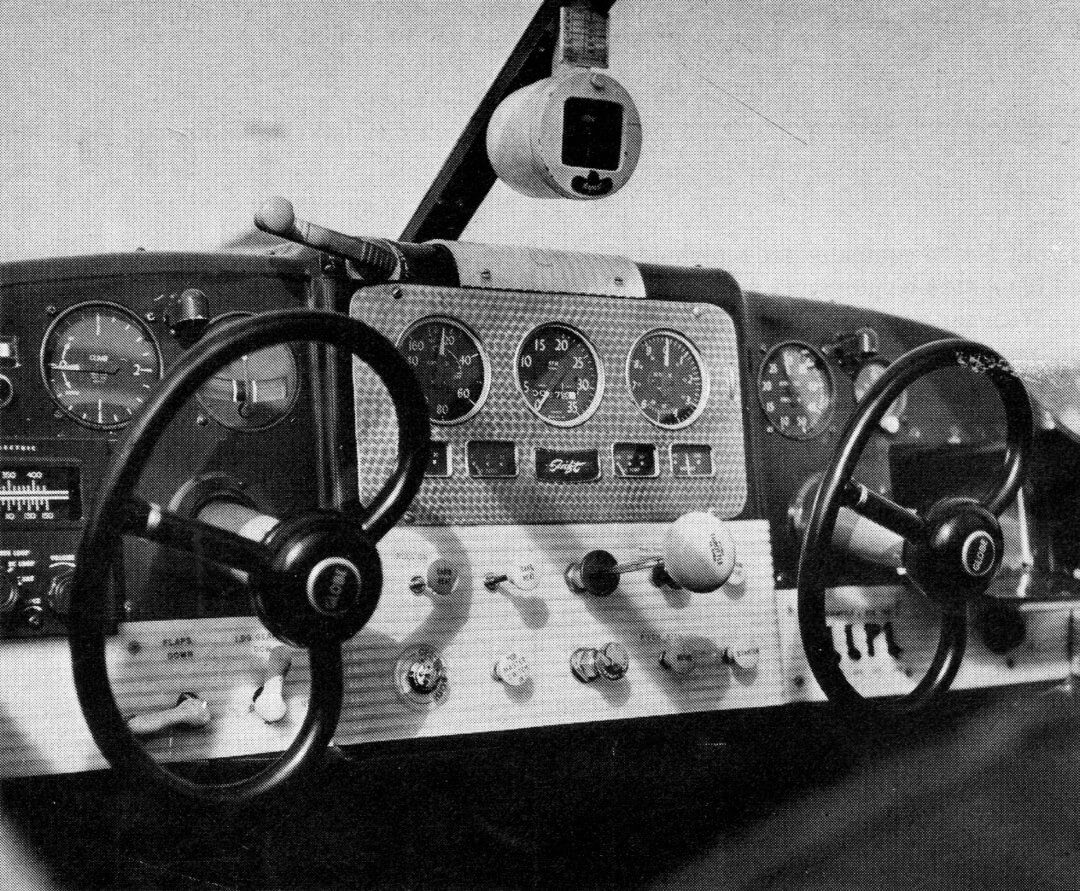 GLOBE (TEMCO) SWIFT - Flight Manuals