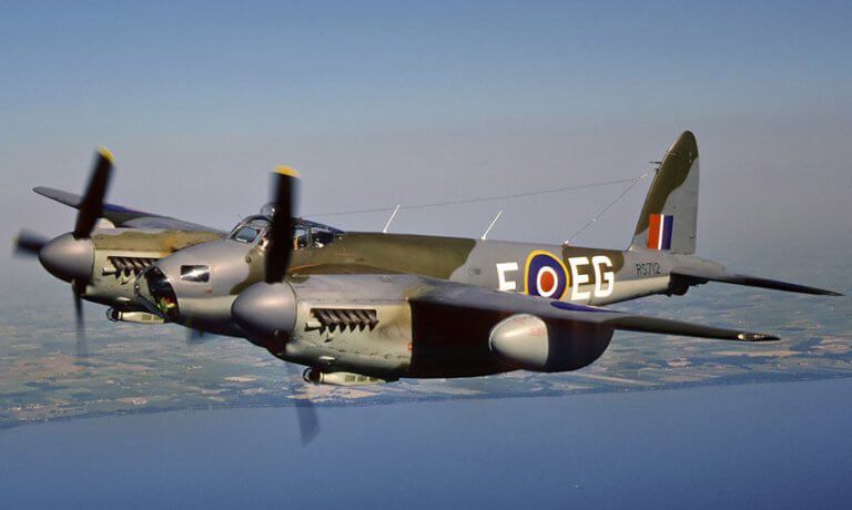 De HAVILLAND DH98 MOSQUITO - Flight Manuals