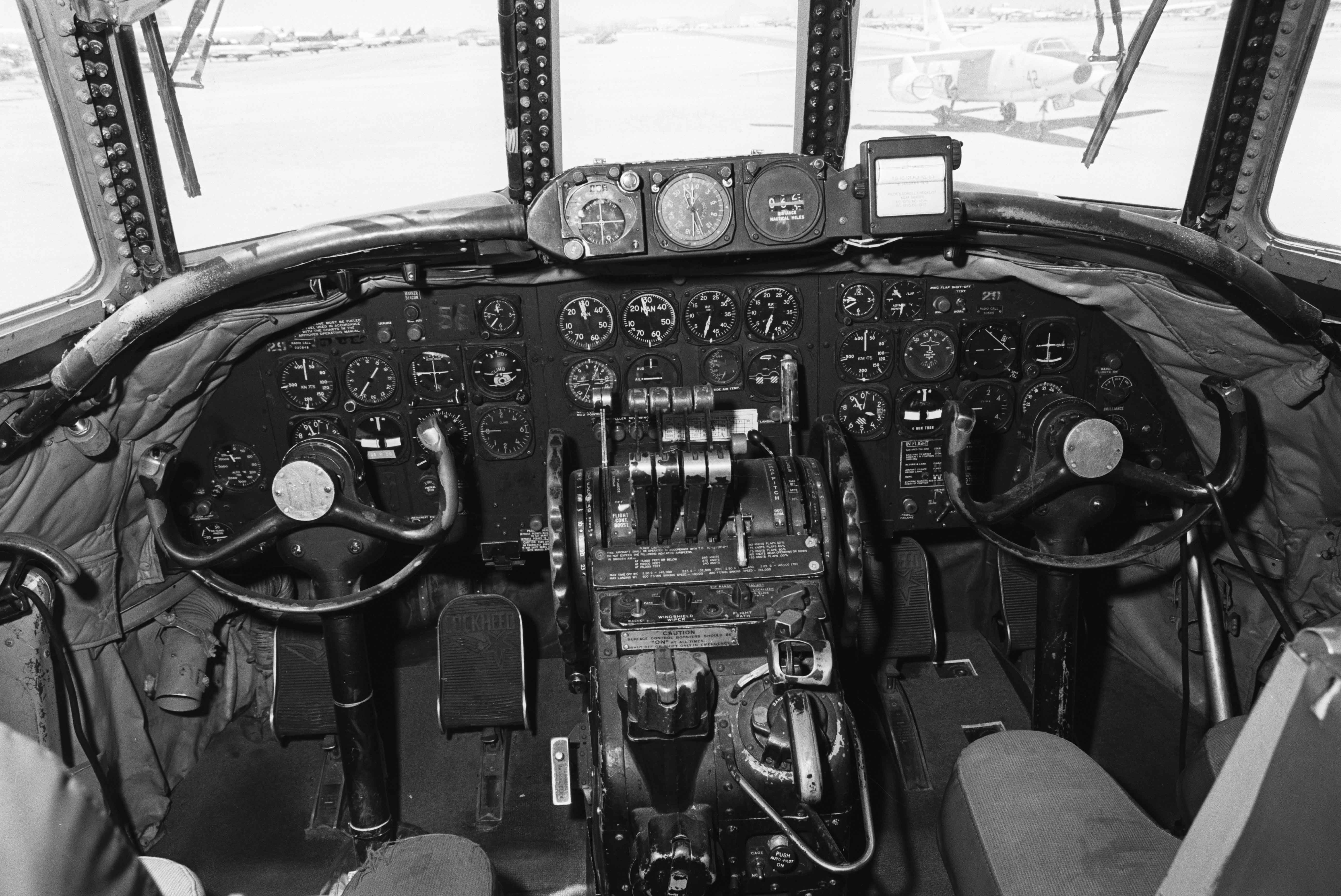 Lockheed Constellation Cockpit Cockpit Of Lockheed Super