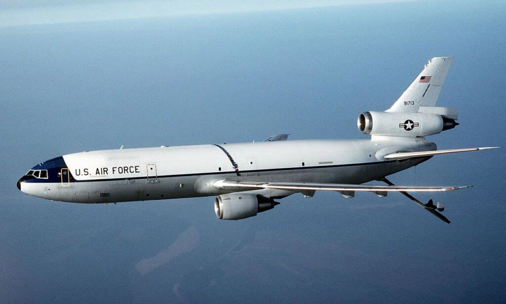 KC-10-photo - Flight Manuals