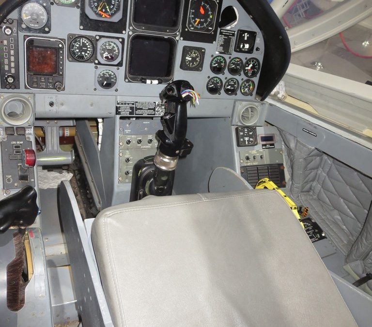 Ranger-2000-Rear-Cockpit - Flight Manuals
